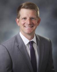 Dr. Kyle Alexander, MD - Holland, MI - Orthopedic Sports Medicine