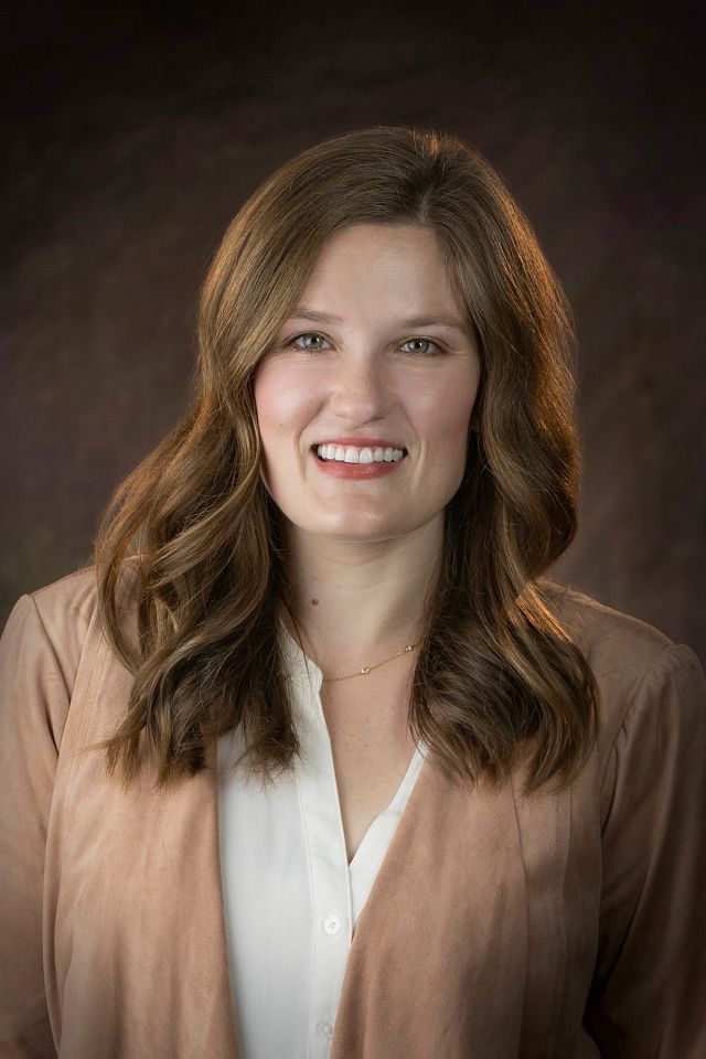 Dr. Aubree R Bruhnding, DO - Green Bay, WI - Neurology, Neuroscience