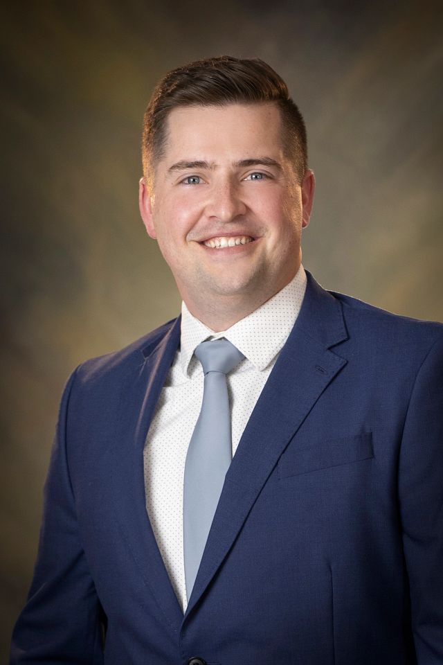 Tyler J Burton, PT - Green Bay, WI - Physical Therapy