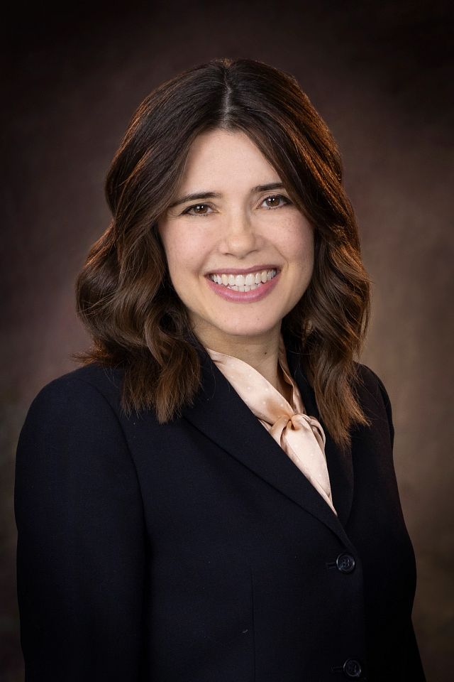 Dr. Tyanne L Dosh, MD - De Pere, WI - Psychiatry