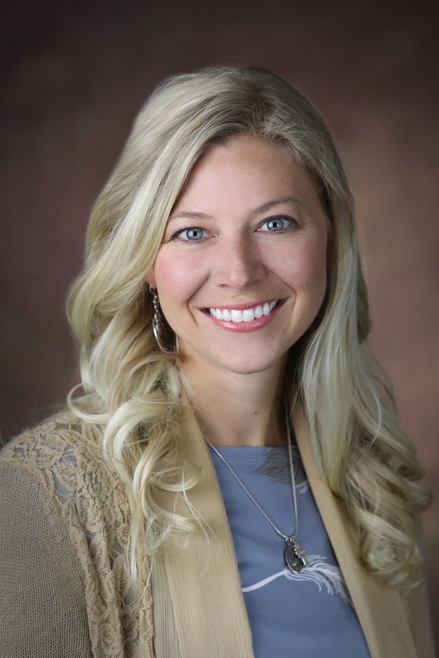 Jessica M Flaeschel, APNP - Peshtigo, WI - Family Medicine