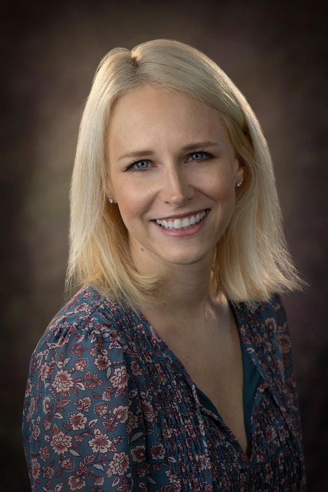 Dr. Meghan J Freund, MD - Green Bay, WI - Obstetrics and Gynecology