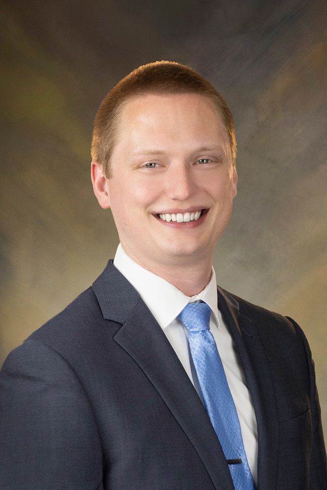 Dr. Austin J Greenwood, MD - Green Bay, WI - Family Medicine - Schedule ...