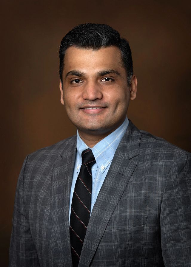 Dr. Jamal Janjua, MD - La Crosse, WI - Cardiology
