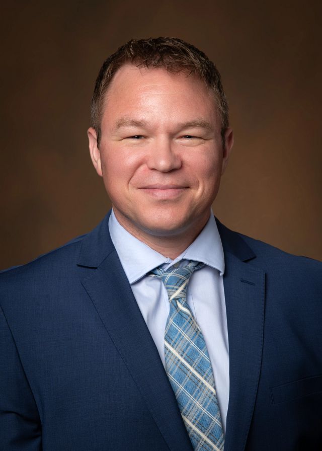 Dr. Nathan H Mustain, MD - Holmen, WI - Family Medicine - Schedule ...