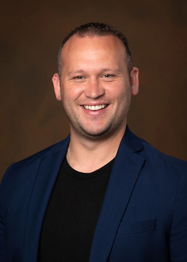 Stuart J Rupp, DMD - La Crosse, WI - Oral and Maxillofacial Surgery