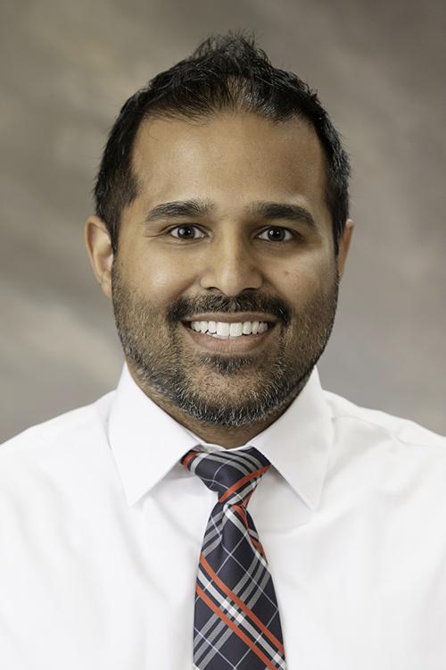Justin Pandoo, MD - Gainesville, GA - Internal Medicine