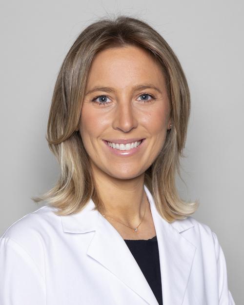 Dr. Danielle Wright, MD - Danbury, CT - Emergency Medicine