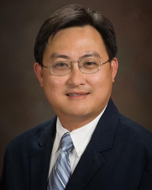 Dr. Chau Le, MD - Odessa, TX - Geriatric Medicine